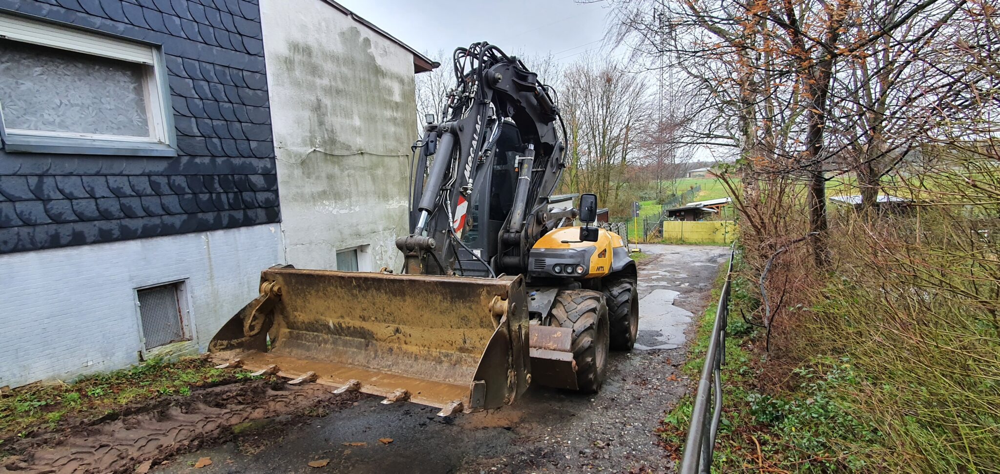 Arbeitssicherheit auf der Baustelle. Die PSA!